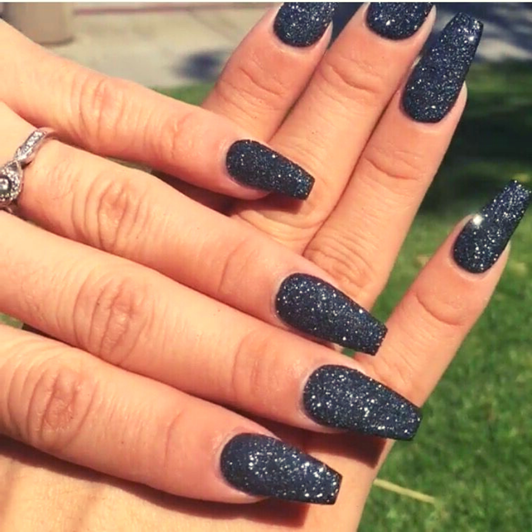 17 of the Most Gorgeous Black Glitter Nail Ideas | The Beauty Of That